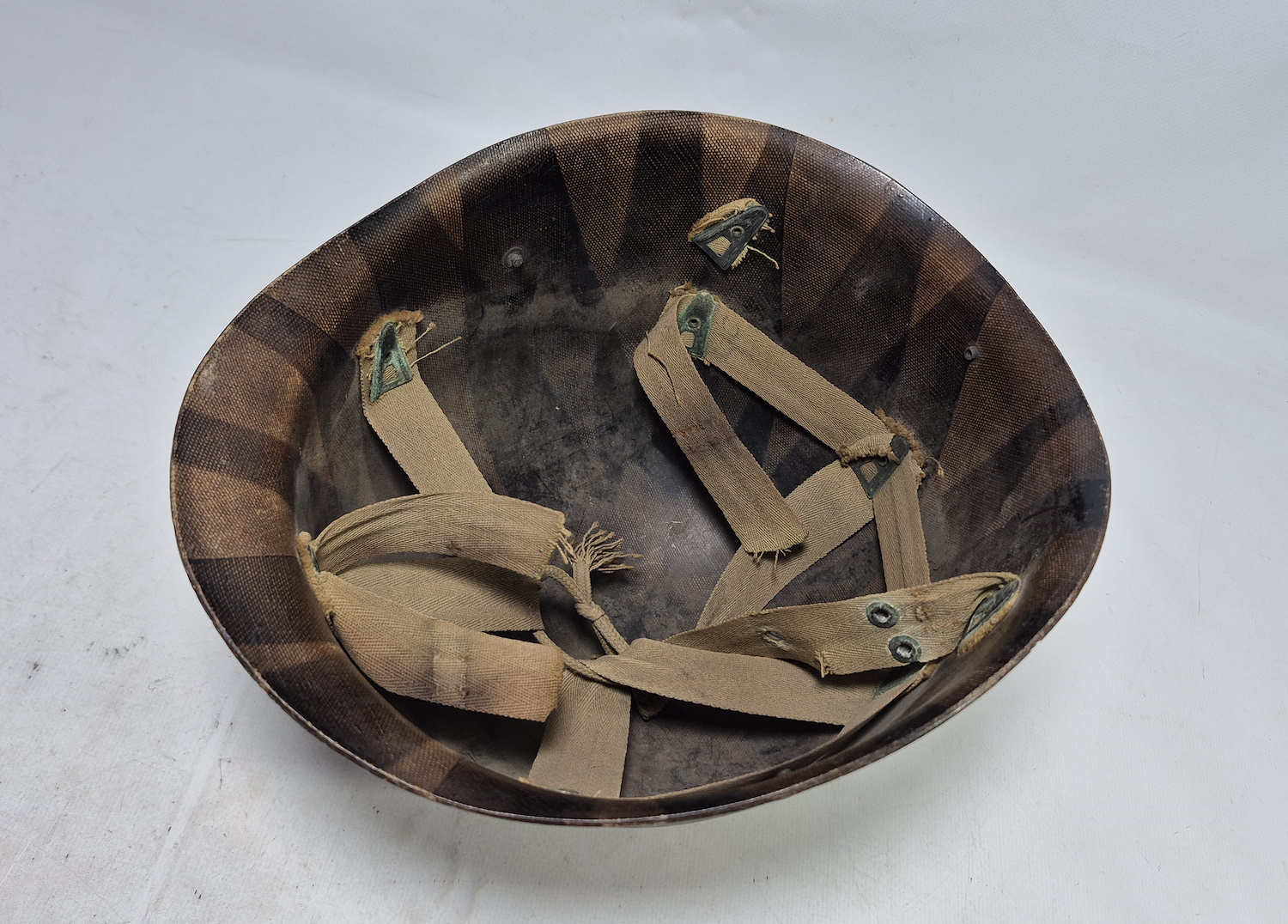 Ege Müzayede | 2.DÜNYA SAVAŞI DÖNEMİ AMERİKAN M1 MİĞFER | Müzayede APP