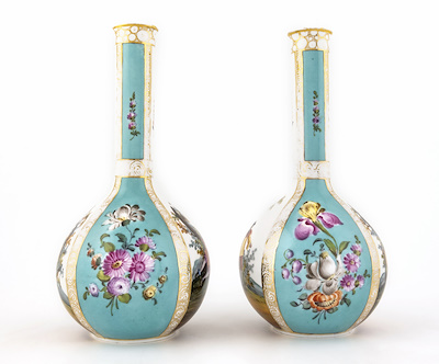 DRESDEN “ADOLF HAMANN” PORSELEN ÇİFT VAZO-19.Yüzyıl. Dresden. “Adolf ...